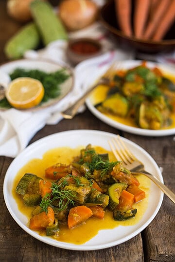 Winter Zucchini Curry Recipe with Carrot and Dill