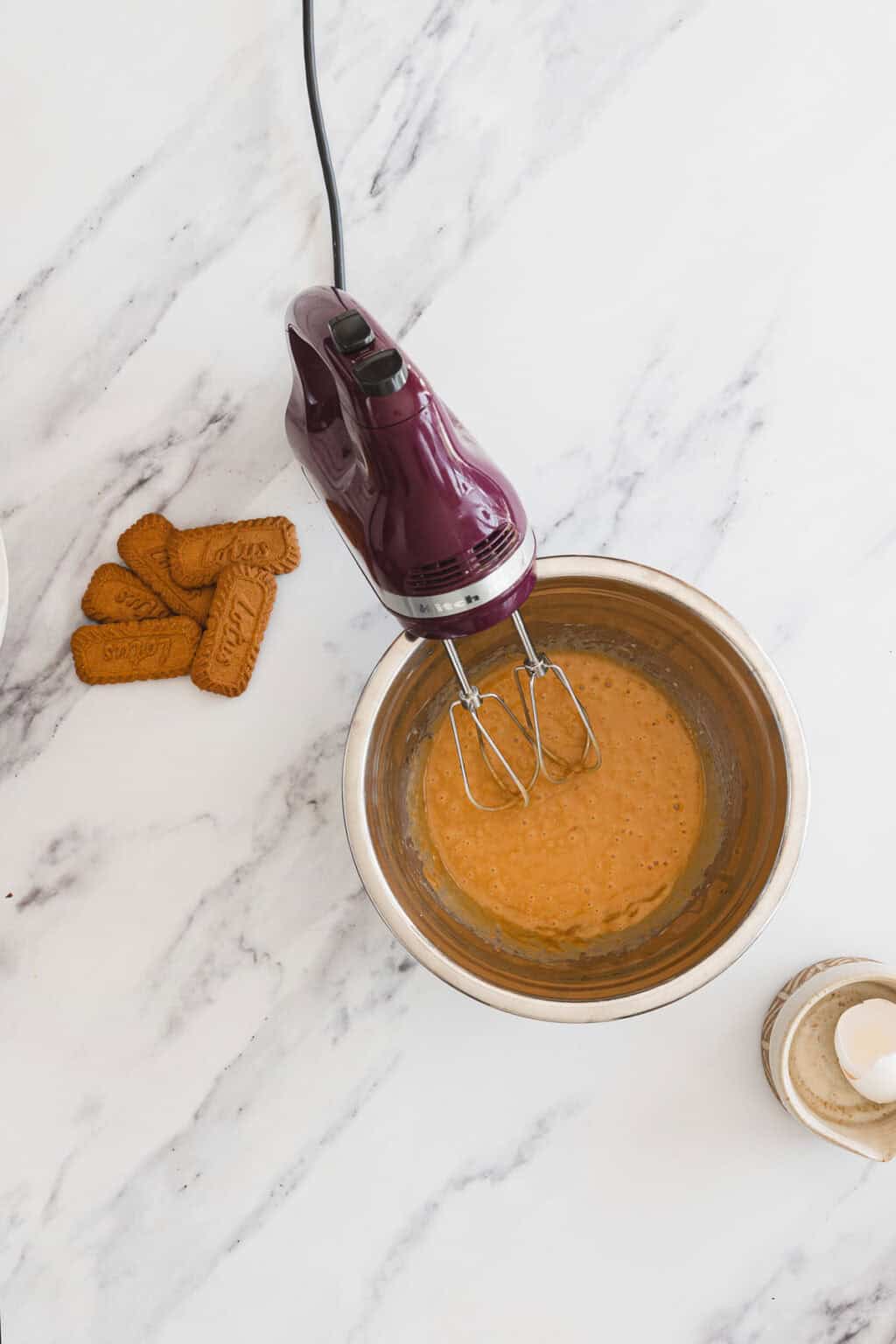Easy Air Fryer Biscoff Cake : Thermocookery